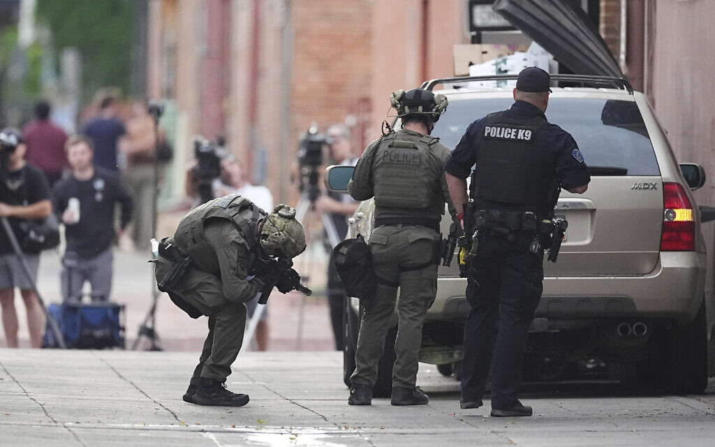 Boulder city council member refuses to sign statement condemning ...