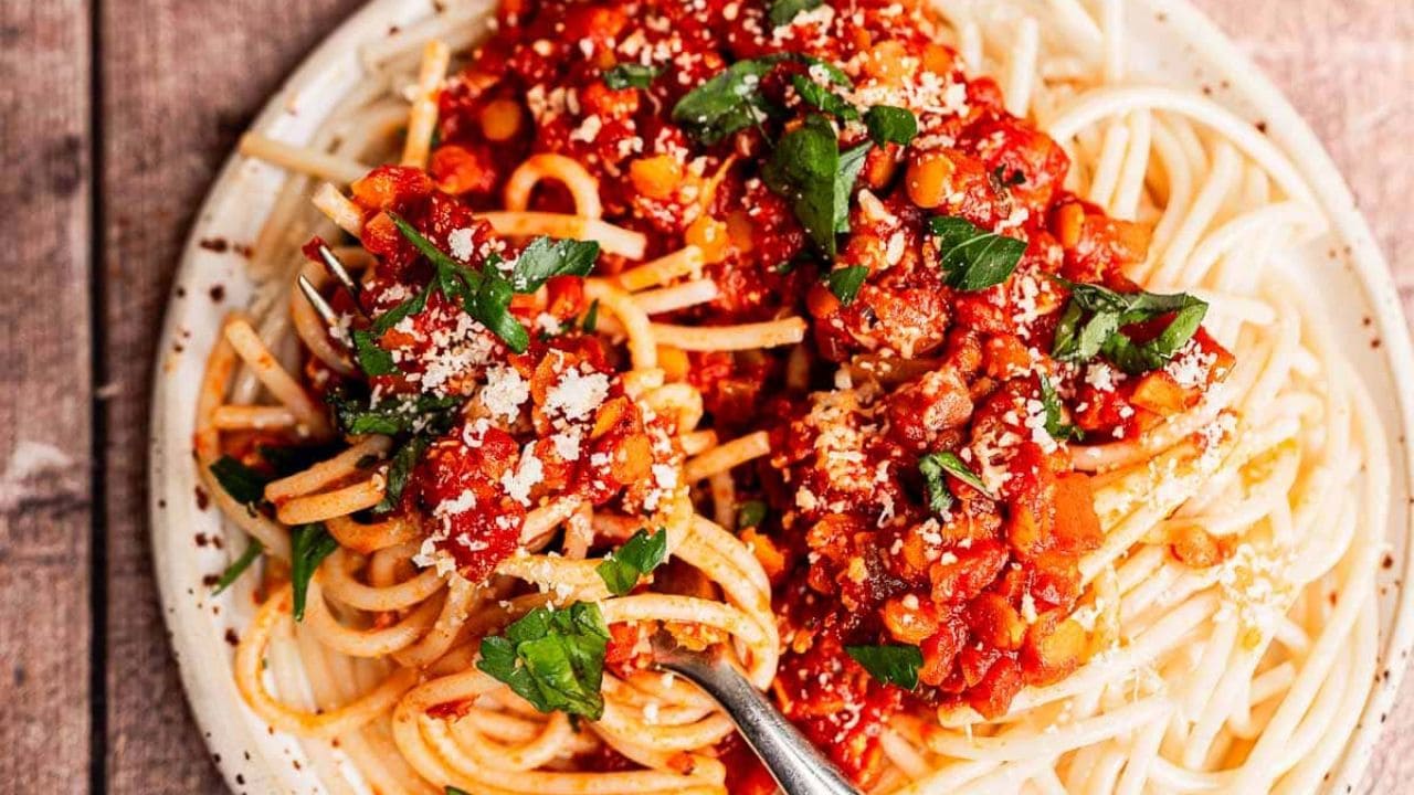 21 Vegetarian Recipes So Good Everyone Will Want Seconds