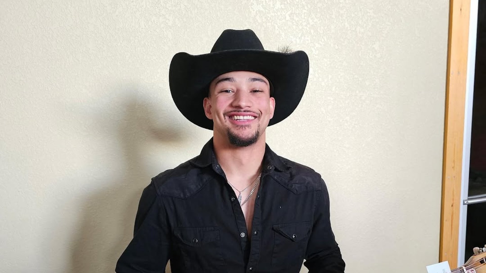 ‘The Voice' Finalist Jaelen Johnston Flubs Lyrics on Stage Ahead of Finale