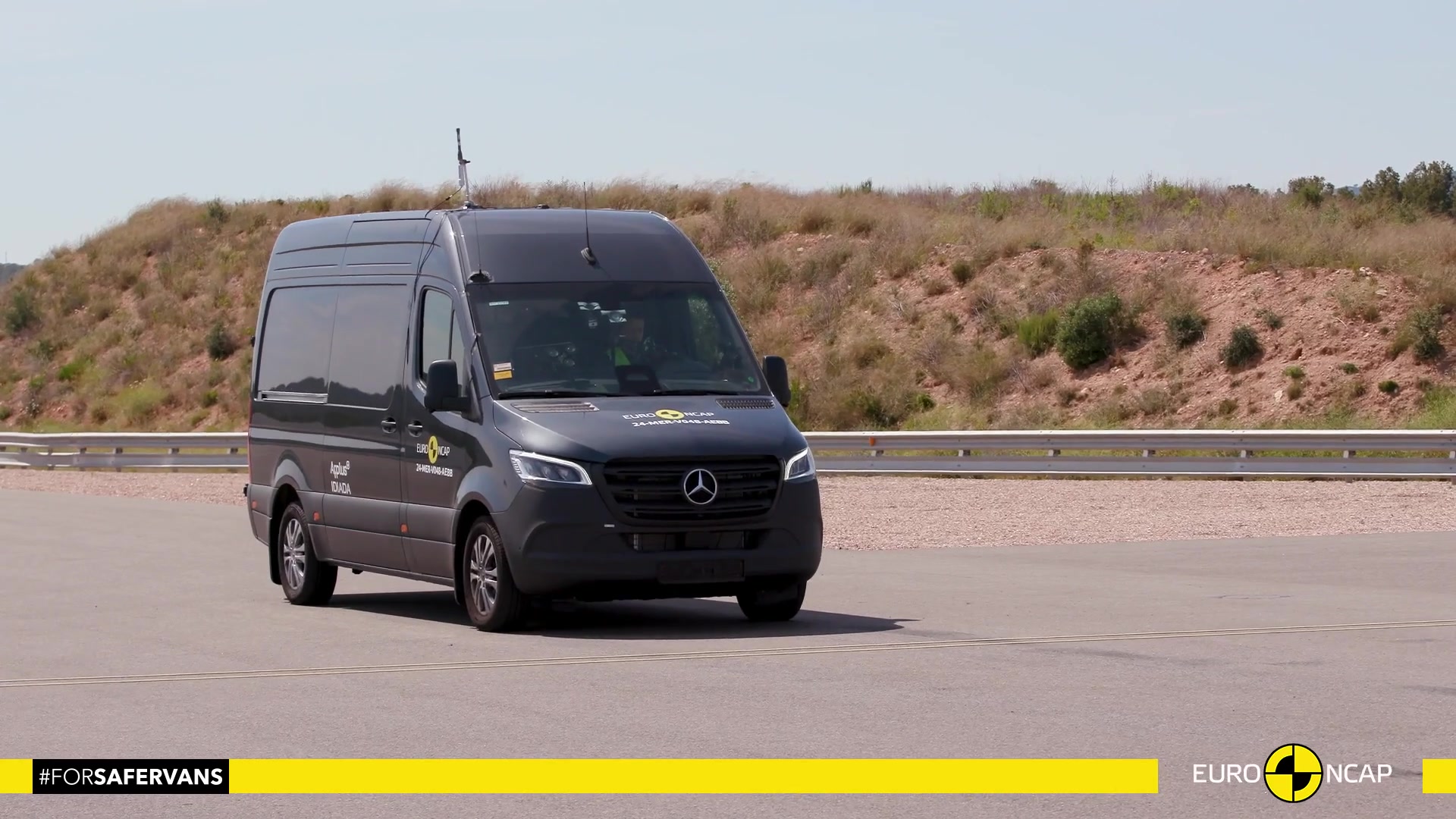 Mercedes-Benz Sprinter - Commercial Van Safety Tests - 2025