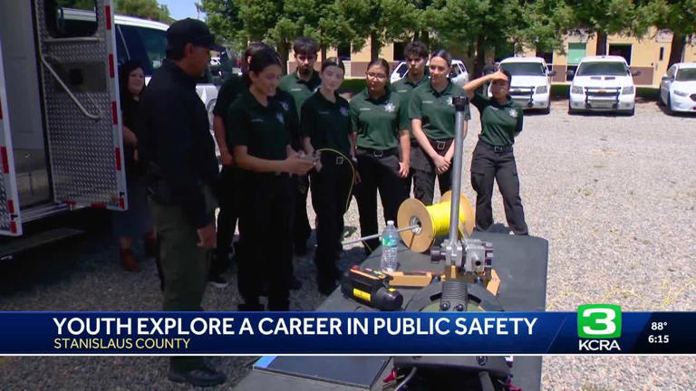 Program helps Stanislaus County high school students explore a career ...