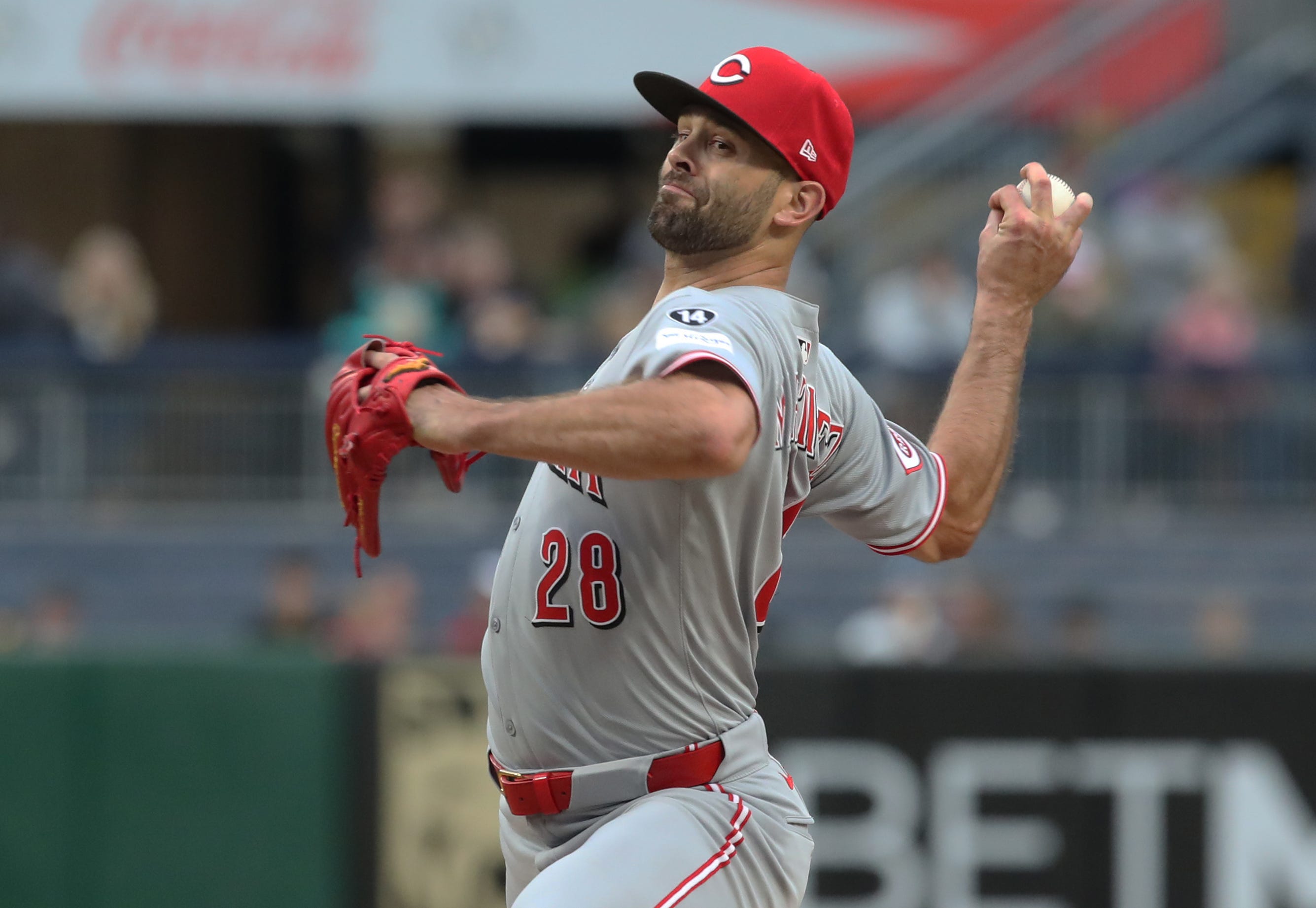 Cincinnati Reds score 7 more runs, actually hold lead in win over ...