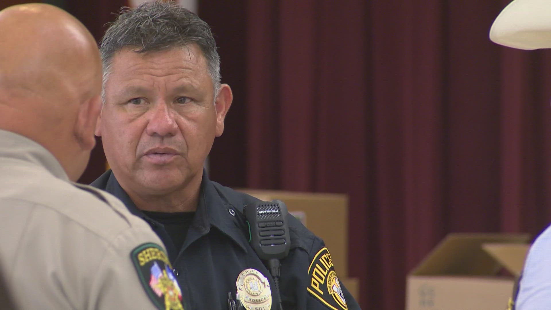 New Uvalde CISD police chief introduced to the community