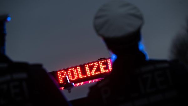 Bad Langensalza: Duo raubt Senioren in der Kurstadt aus – Polizei ...