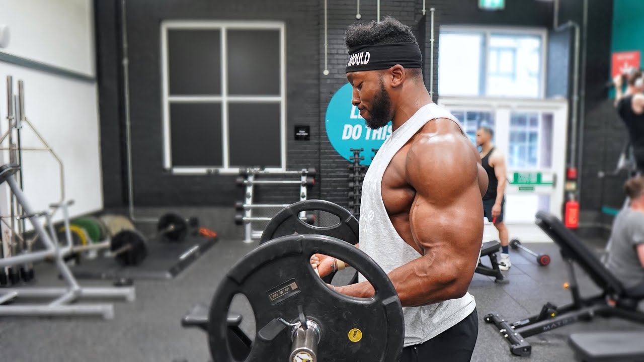 Full biceps & triceps workout you should be doing for bigger arms