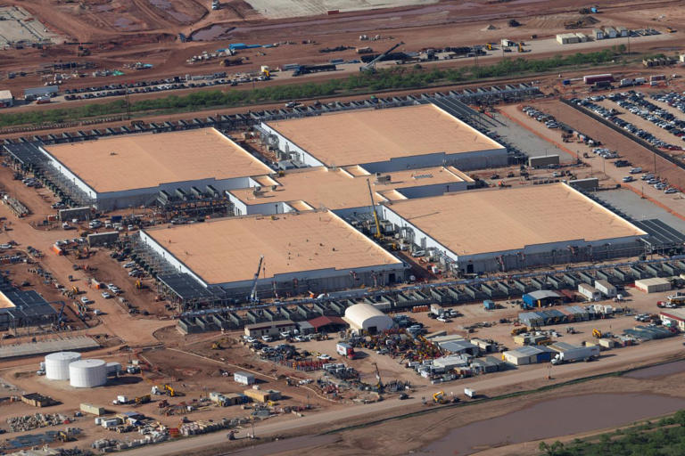 OpenAI’s Biggest Data Center Secures $11.6 Billion in Funding