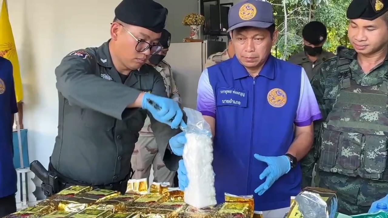 Police seize 100kg of meth hidden in car roof on Thai-Myanmar border