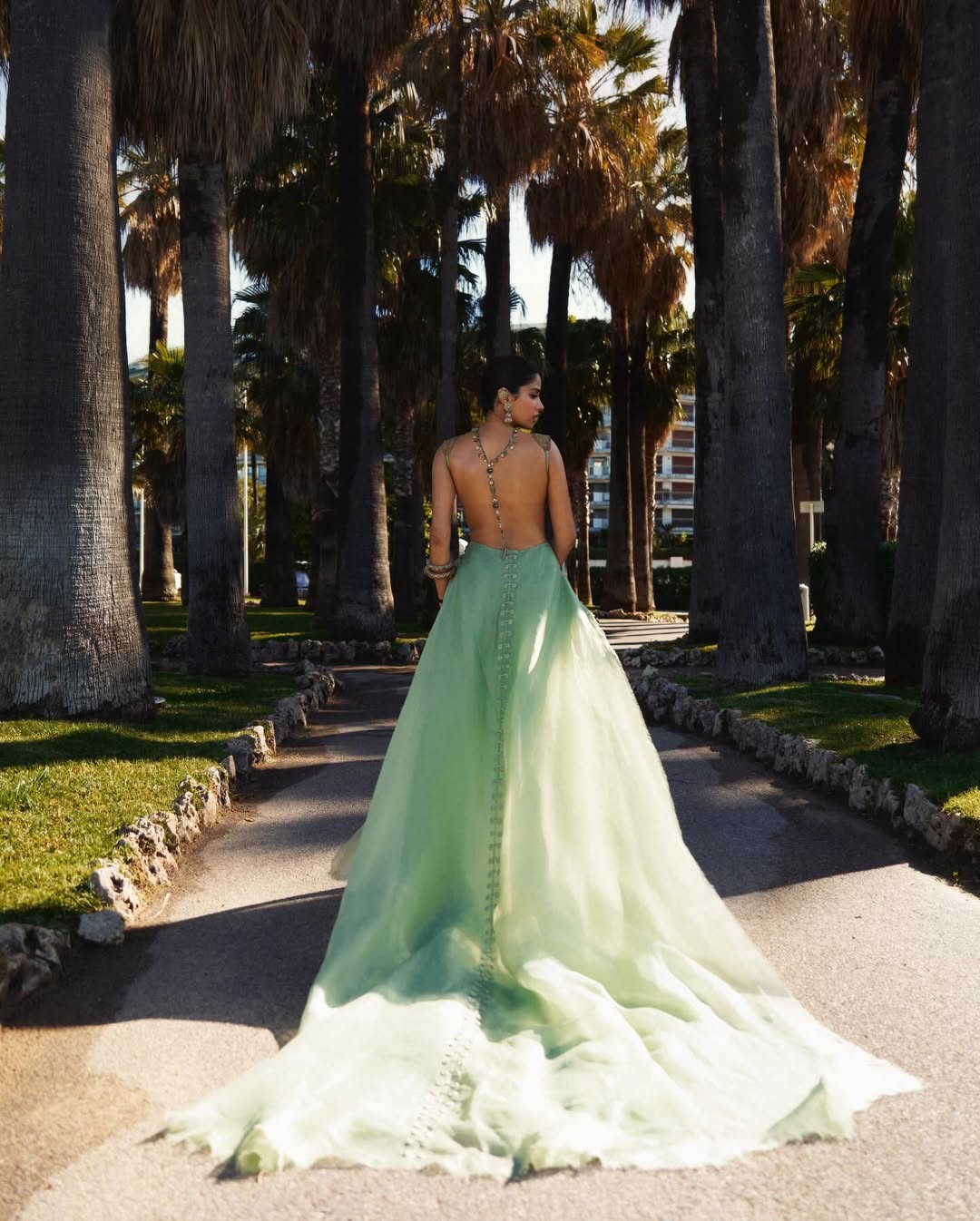 Cannes 2025: Janhvi Kapoor stuns in custom Anamika Khanna for 'Homebound' premiere (PHOTOS)