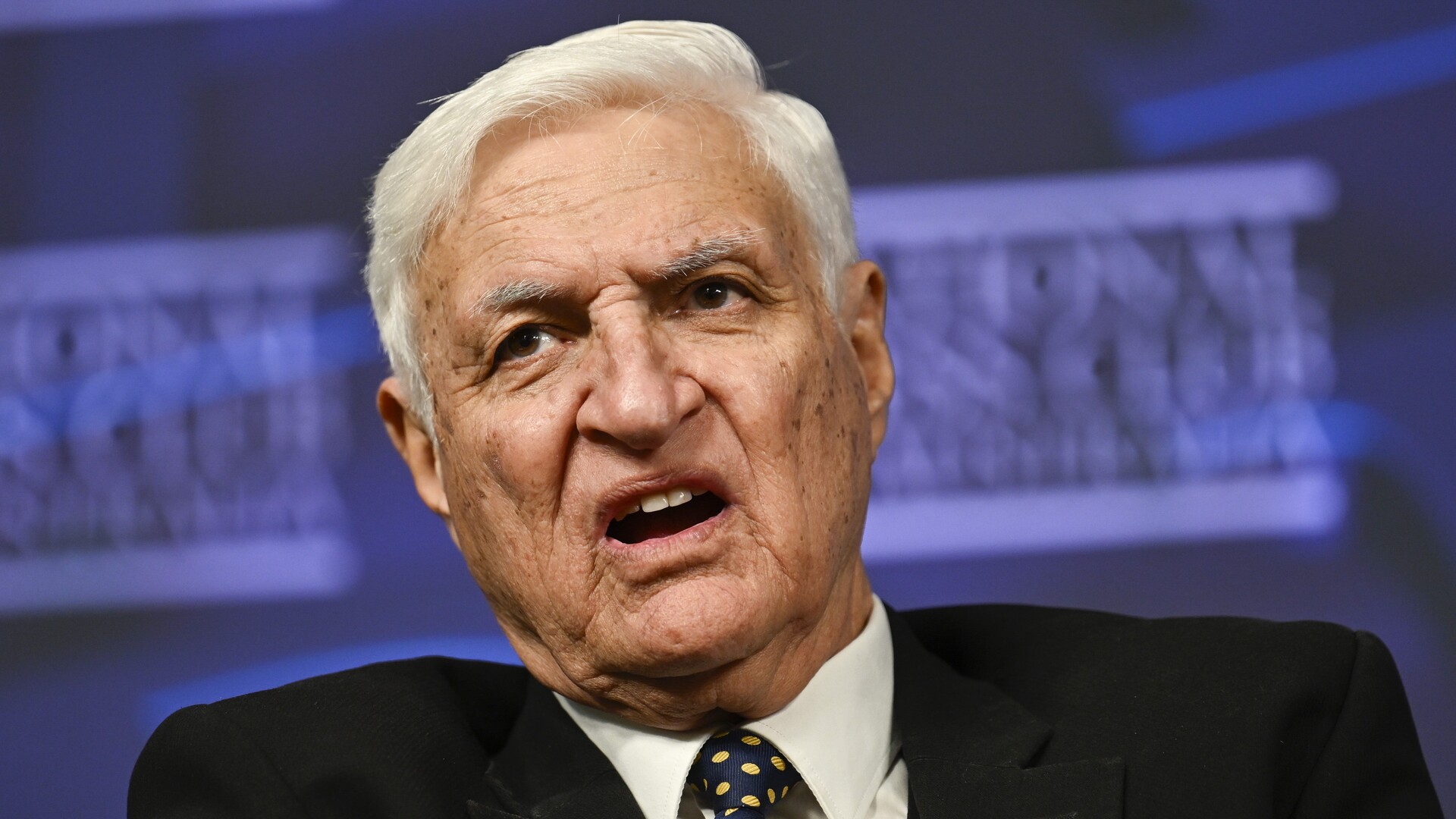 ‘Magical economic basket cases’: Bob Katter slams free marketing