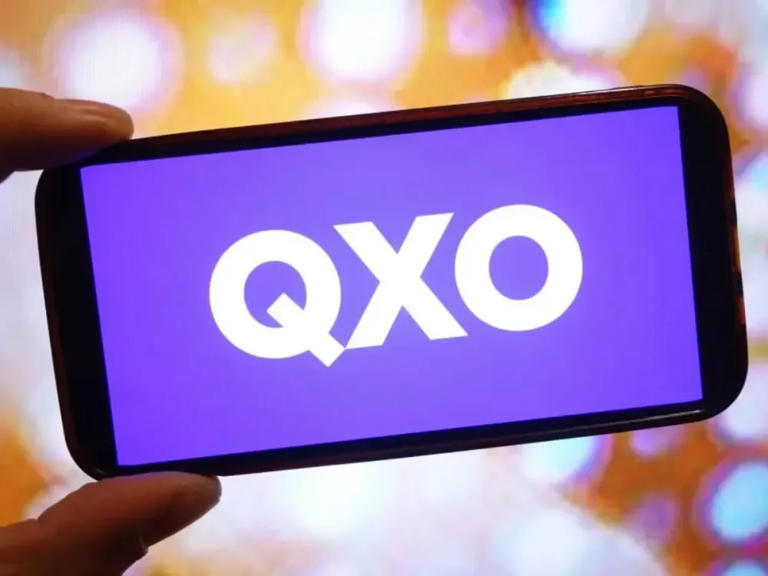 QXO Stock Slips Premarket On Equity Offerings, Retail Keeps Faith In ...