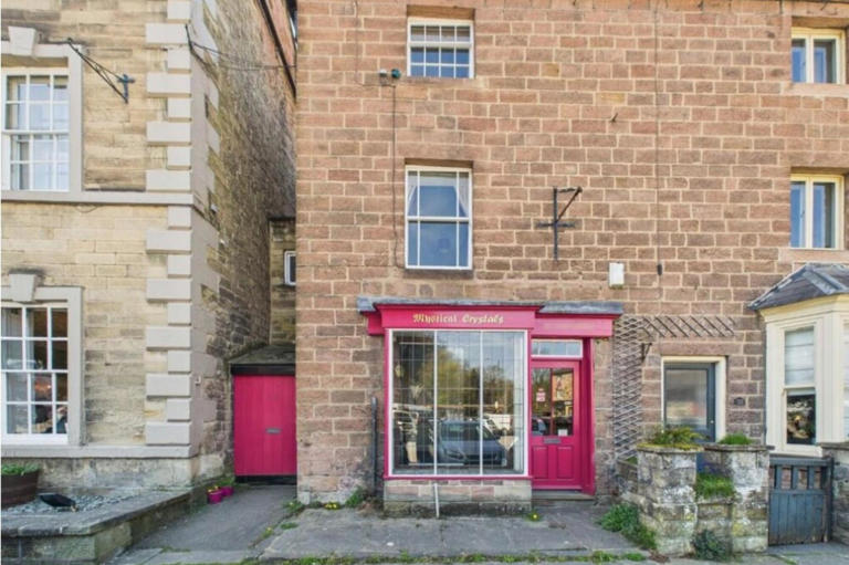 Grade II listed cottage nestled in World Heritage Site village on the ...