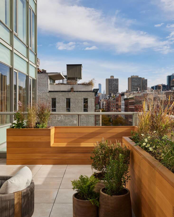 Before & After: A SoHo Roof Terrace Goes From Drab and Lifeless to ...