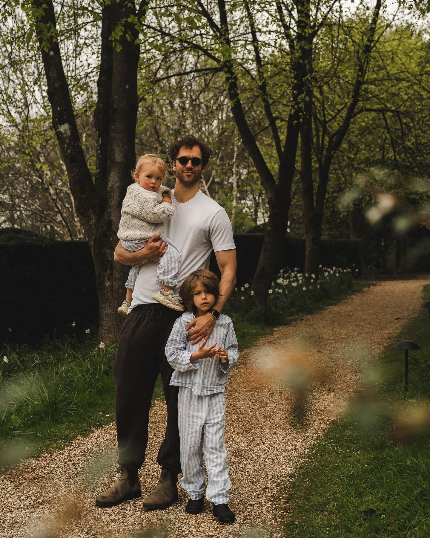 00s boy band star reveals chemotherapy treatment after rare health ...