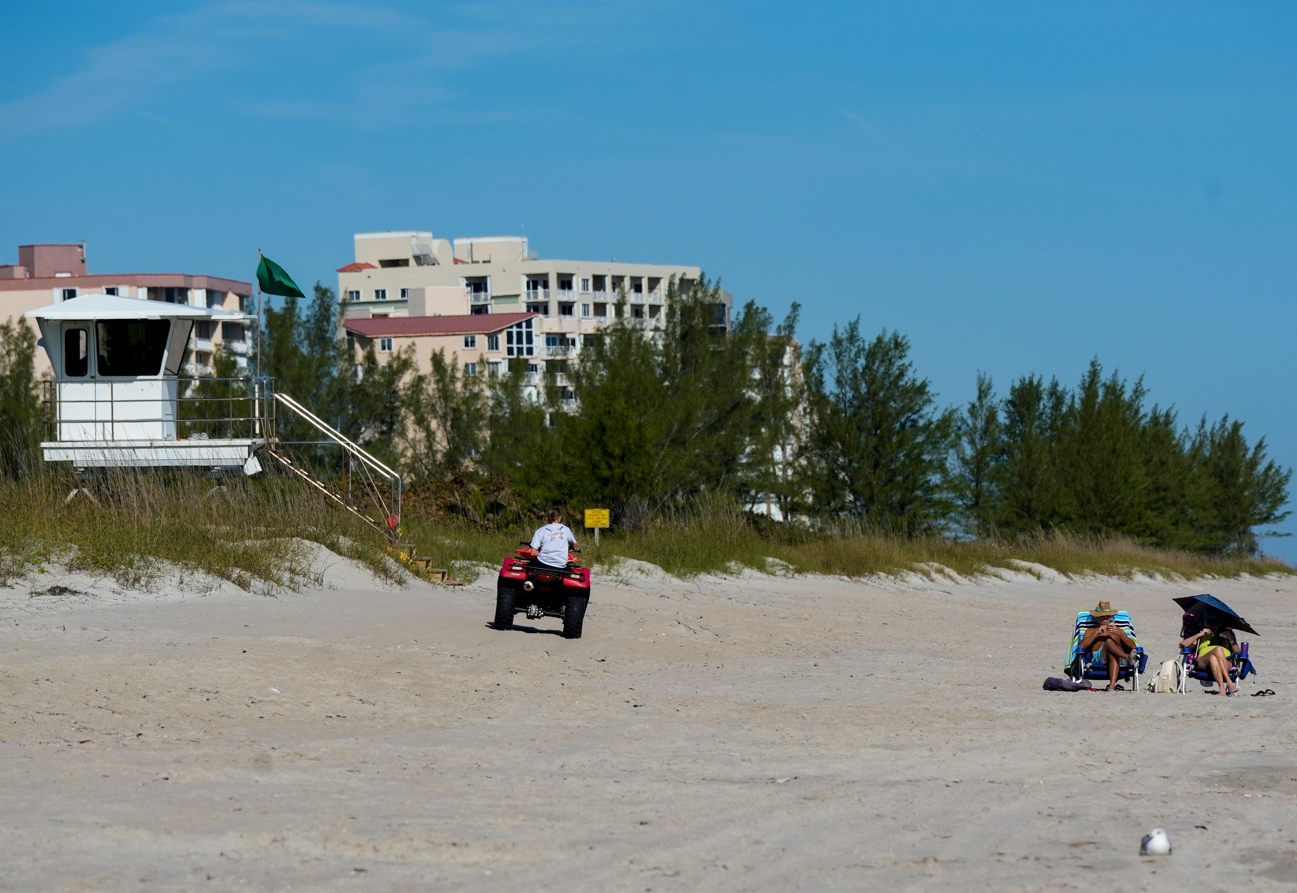 St. Lucie County beach evacuated after WWII-era mortar washes ashore