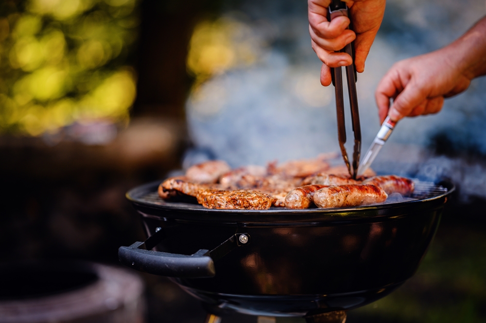 Can old meat be eaten if it’s cooked?