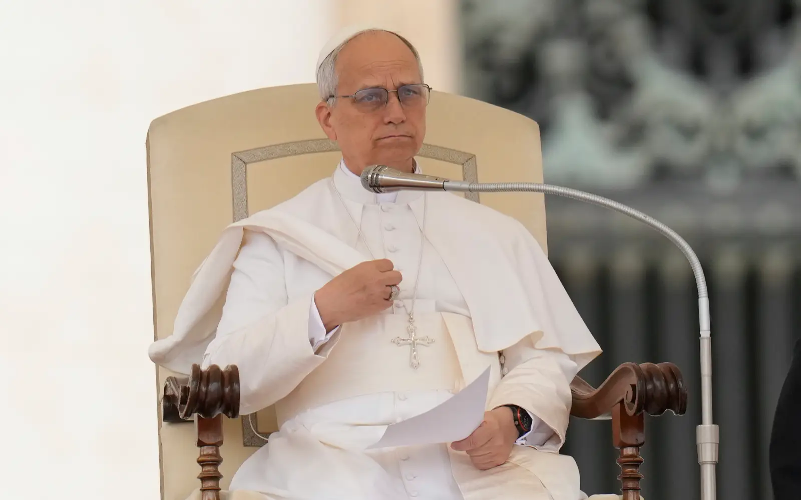 Pope calls for ‘sufficient humanitarian aid’ into Gaza