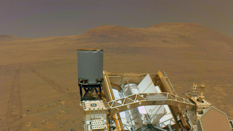 Perseverance rover rolls into 'Crocodile' region on Mars to hunt for ...