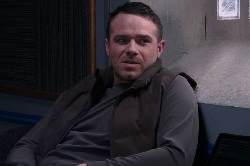 Coronation Street Mick Michaelis star Joe Layton's real accent leaves ...