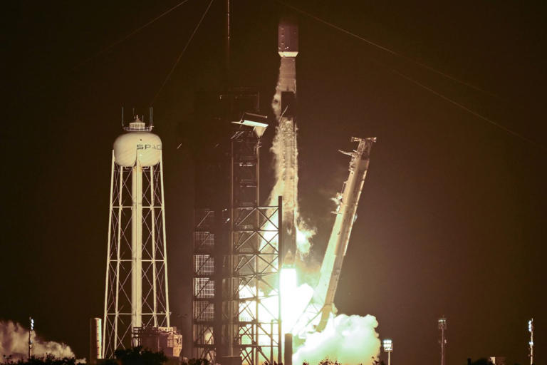 SpaceX deploys 23 Starlink satellites in first launch for new Falcon 9 ...