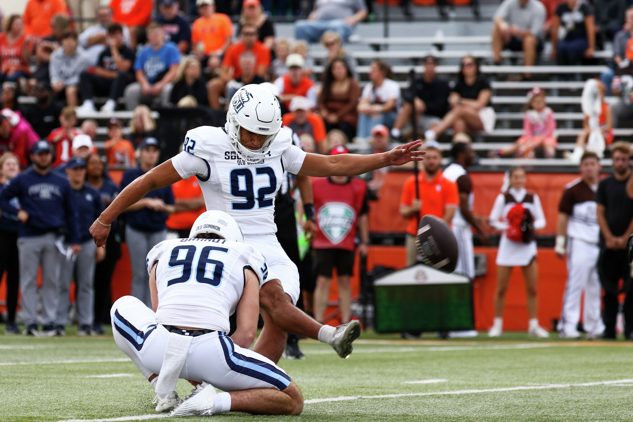 UH football position analysis: Special teams to feature new kicker