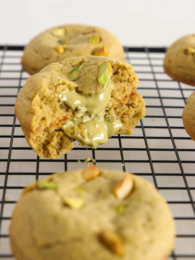 Pistachio Cream Cookies