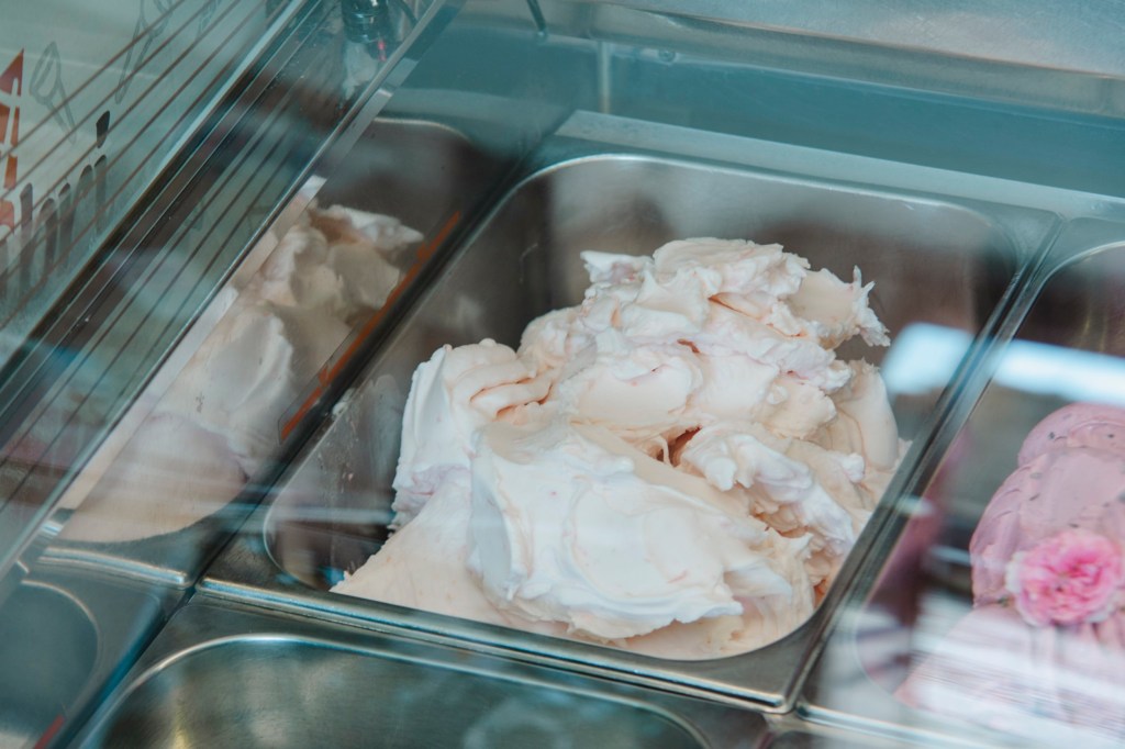 Urgent recall issued for popular ice cream brand due to plastic ...