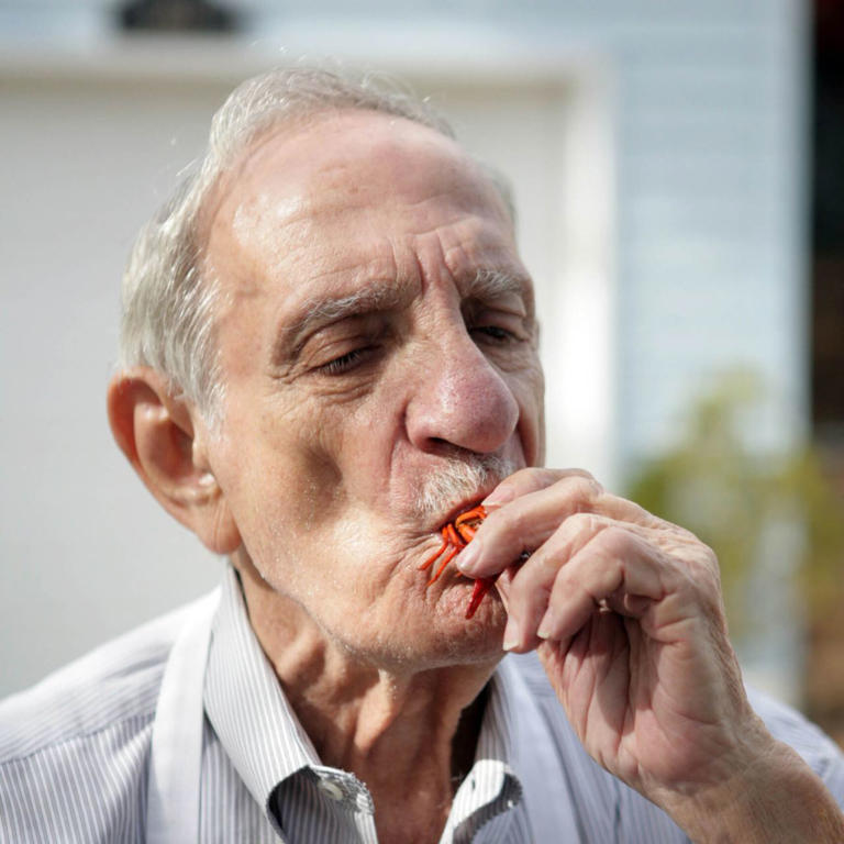 Al Scramuzza, the ‘Crawfish King’ and a New Orleans Folk Hero, Dies at 97