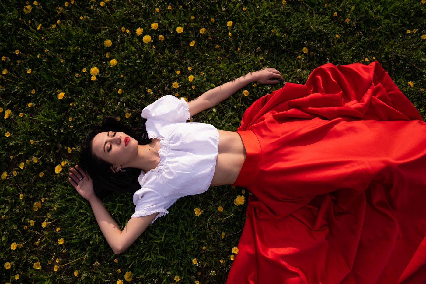 Floating skirts: H καλοκαιρινή τάση στις φούστες που θα φορέσω από το ...