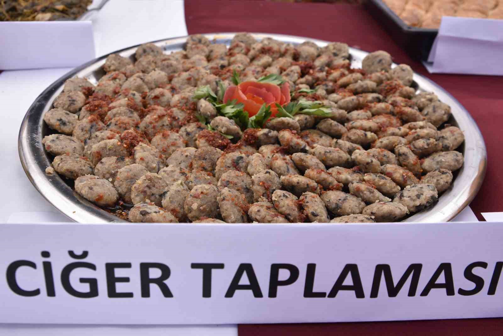 ‘Türk Mutfağı Haftası’nda Bitlis’in yemekleri tanıtıldı