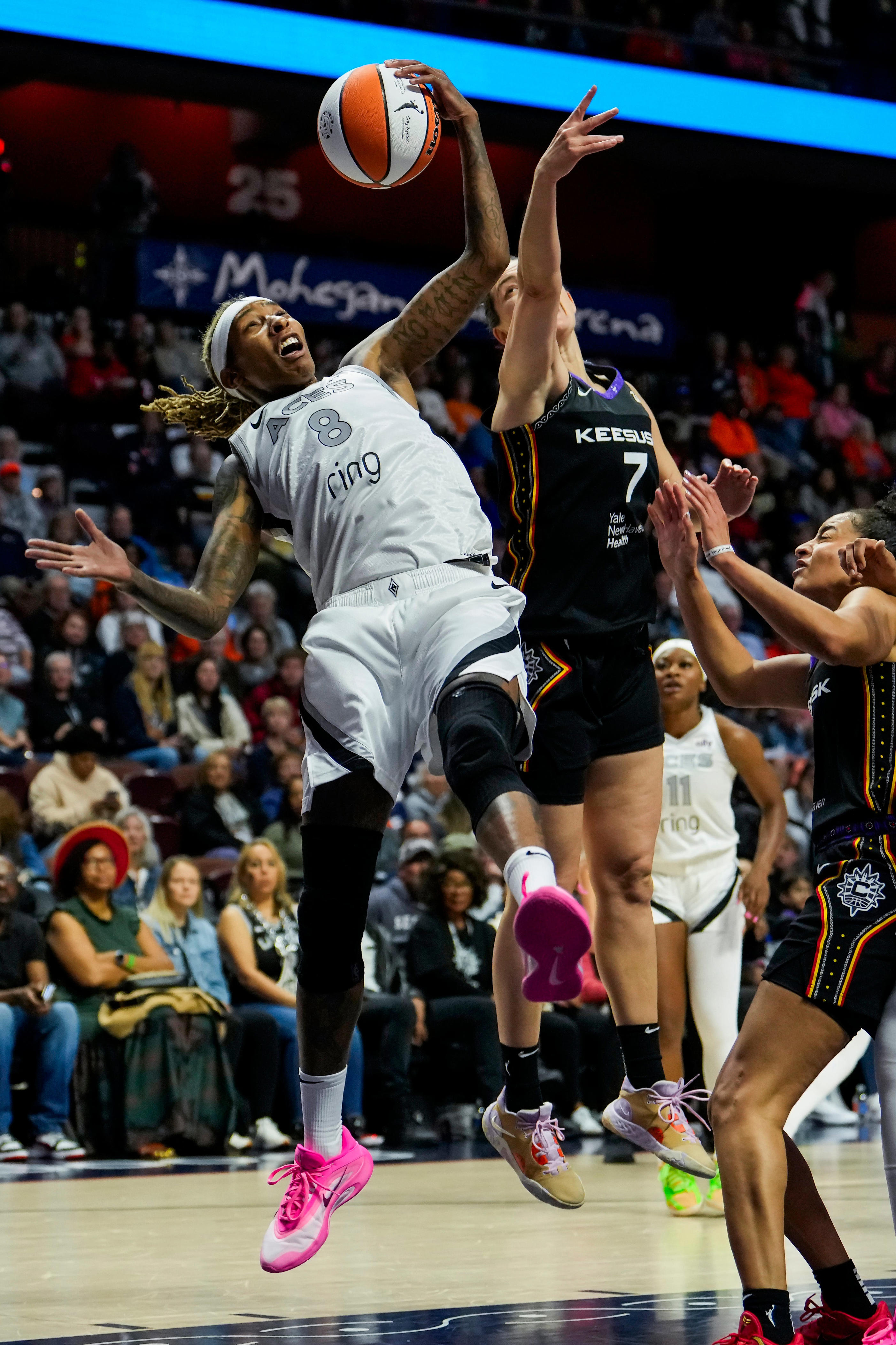 LOOK: A'ja Wilson is all smiles and other pictures of the day in the WNBA