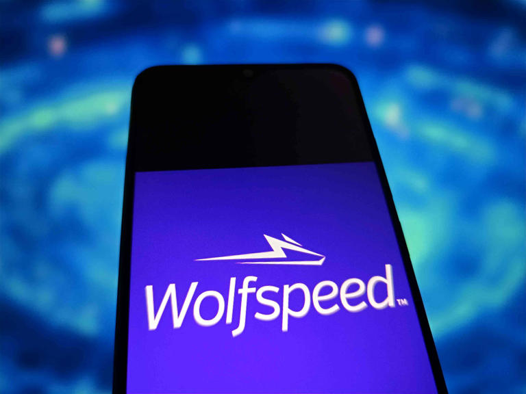 Wolfspeed Stock Plummets 70% on Report Firm Preparing to File for Bankruptcy