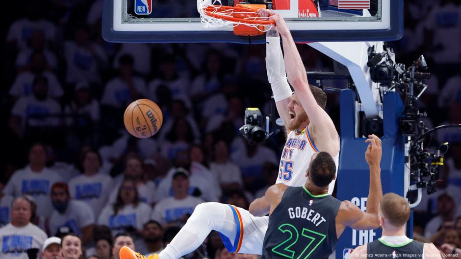 Isaiah Hartenstein vying to become second German to win NBA title