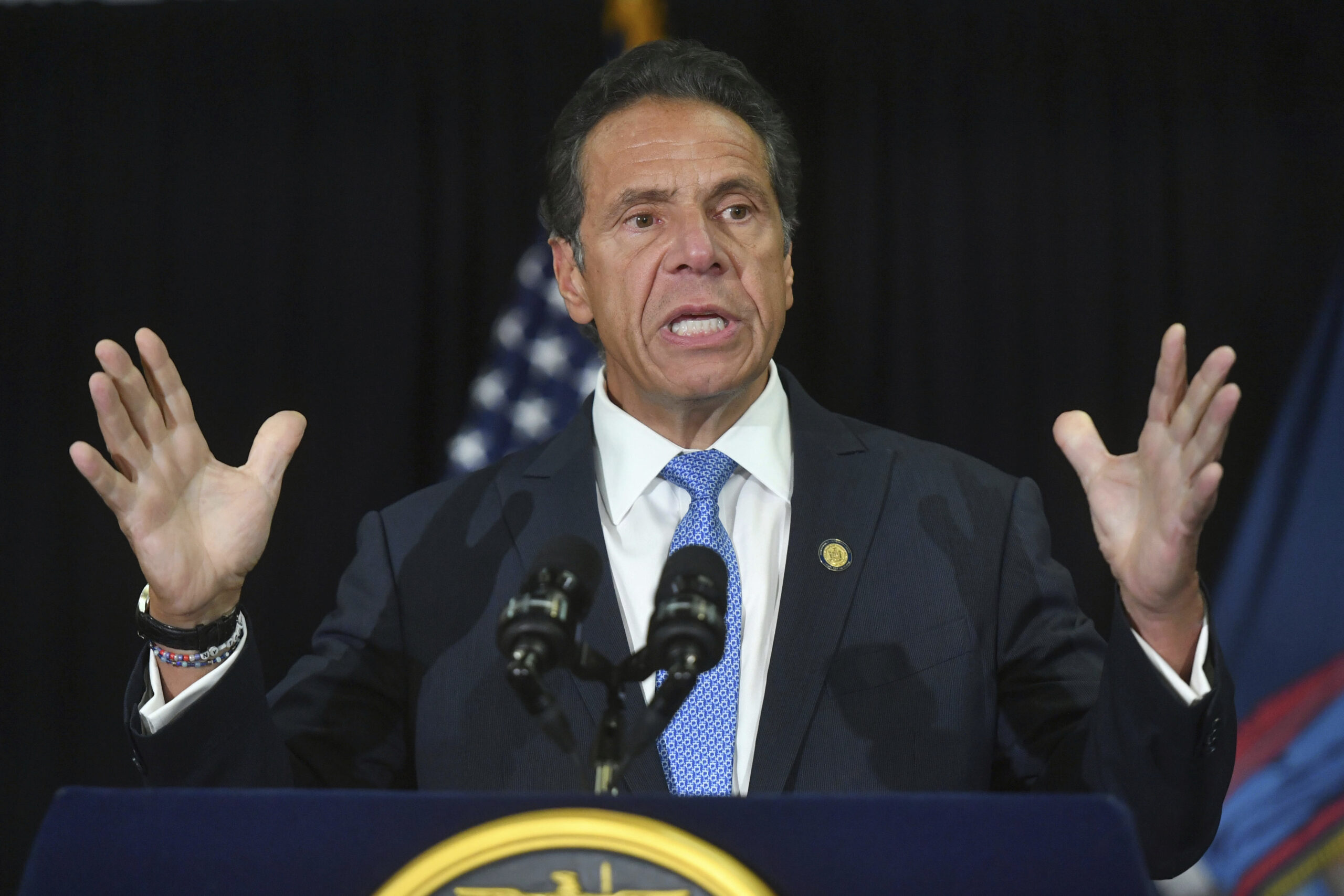 Former Cuomo Aide Alleges Cuomo Insisted on Giving ‘Uncomfortable’ Foot ...