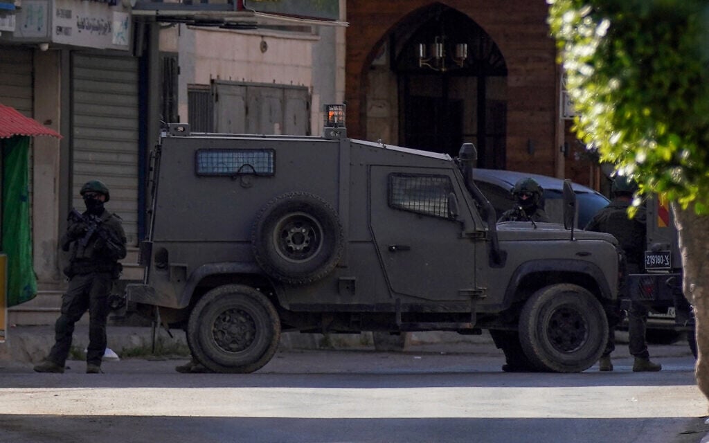 Troops fire warning shots in air as foreign diplomats tour West Bank’s ...