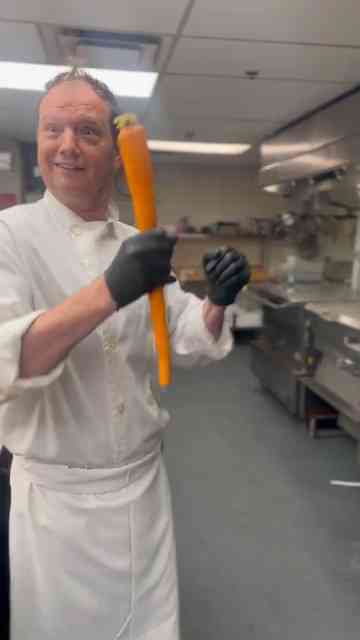 The Longest Carrot in the World