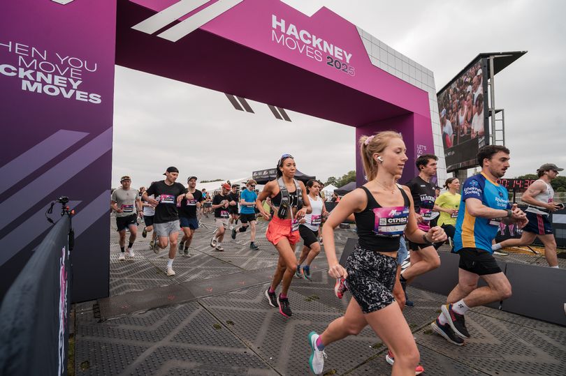 Hackney Half marathon in pictures as 25,000 people race through iconic ...