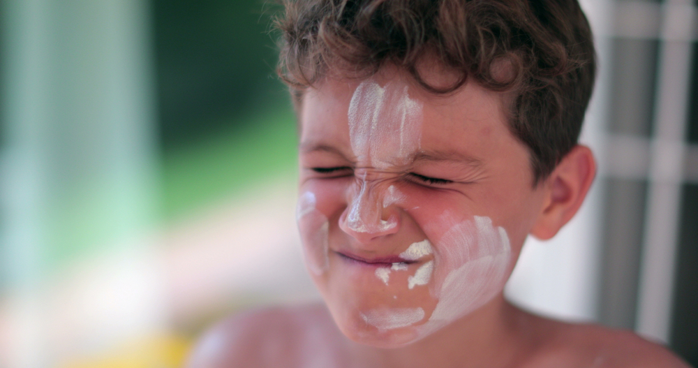 How Much Sunscreen You Should Use on Your Face – According to Experts