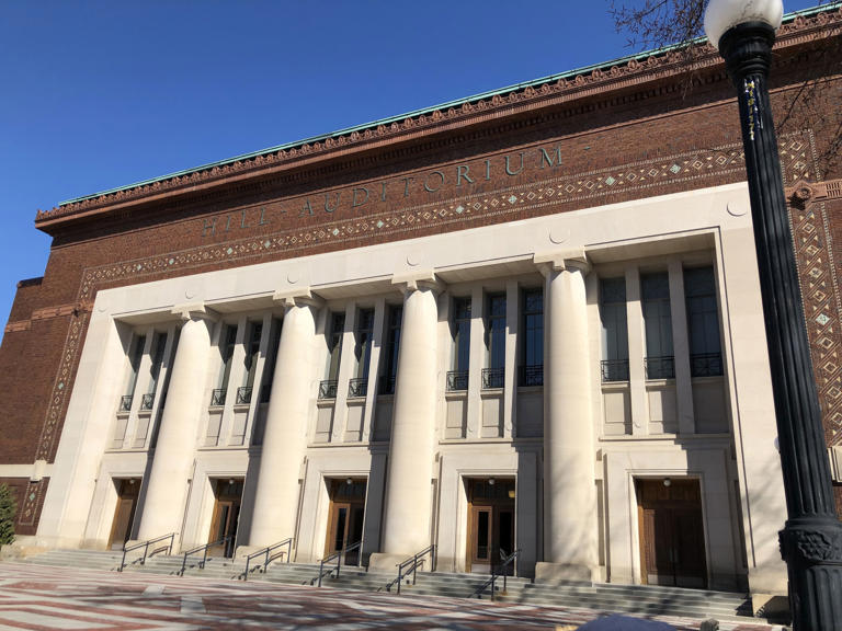 Touchdowns, Town Tours, Museums and More: Your Guide to the Best Things ...