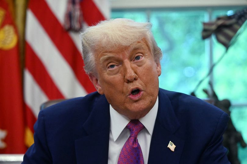 Donald Trump dementia fears as 'brain misfires' in worrying Oval Office ...