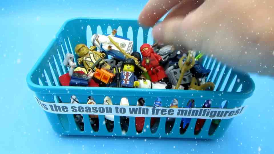 'Tis the season to... win free LEGO minifigures! (LEGO Giveaway)