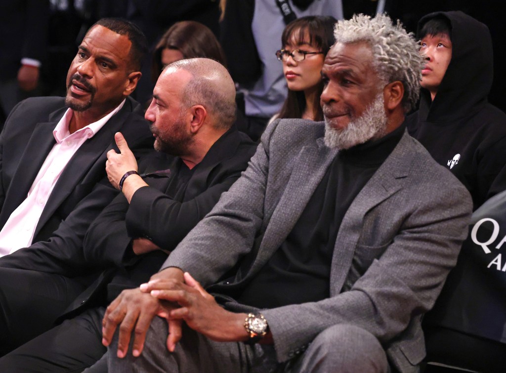 Charles Oakley watching Knicks from afar while in MSG exile: ‘Things ...