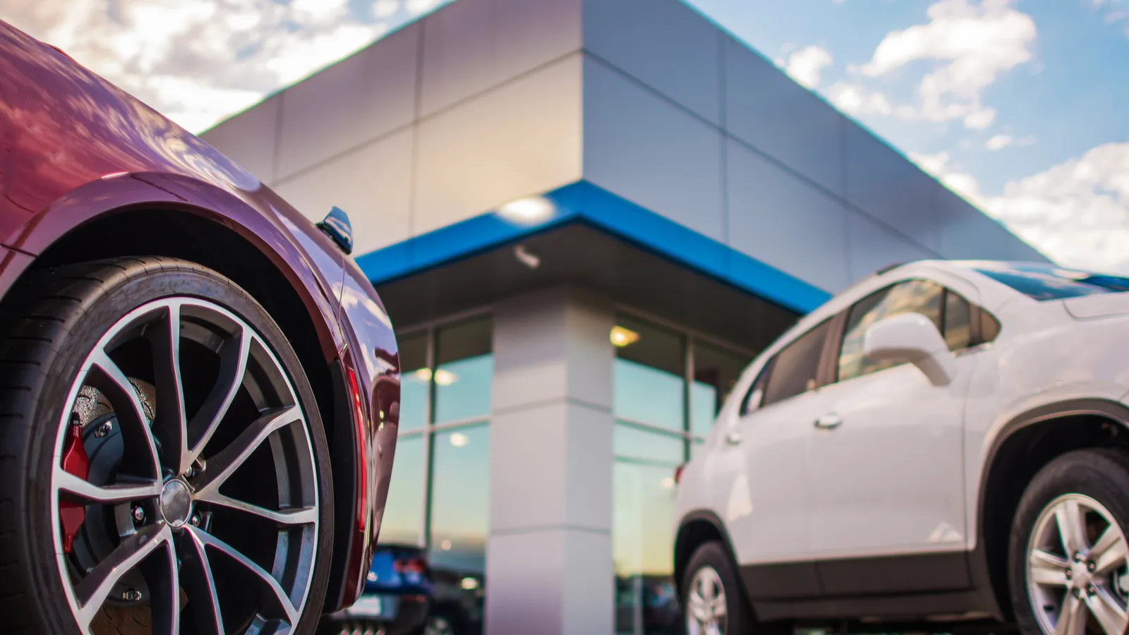 American car buyers are now shifting from premium trims to entry-level ...