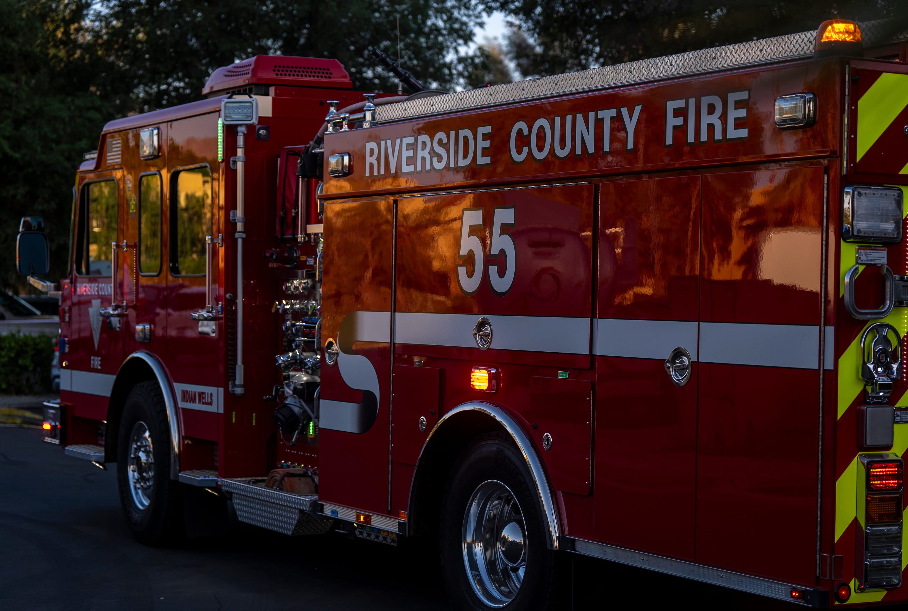 Crossing Fire: Wildfire south of Highway 371 in Aguanga scorches 126 acres