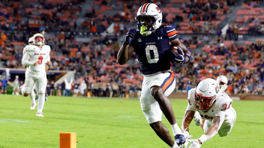 War Rapport Wednesday: Big expectations for Auburn’s defense and rush ...