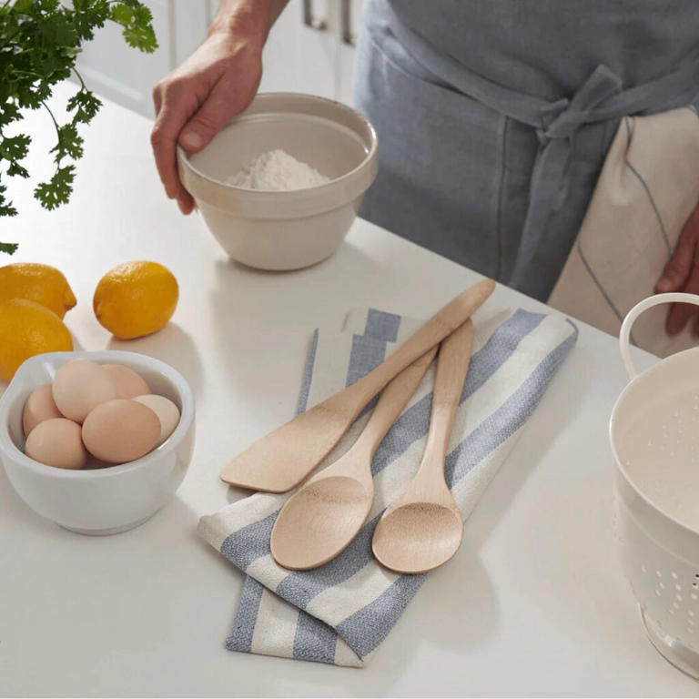 Non-Toxic Kitchen Utensils: 5 Materials to Try for Safer Meals