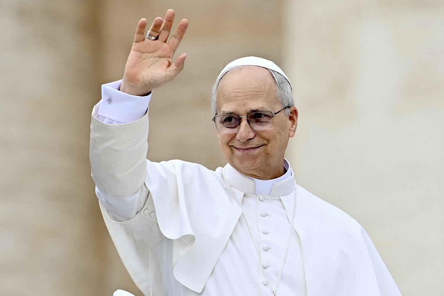 Papież Leon XIV specjalnie uhonorował Polaków na pierwszej audiencji ...