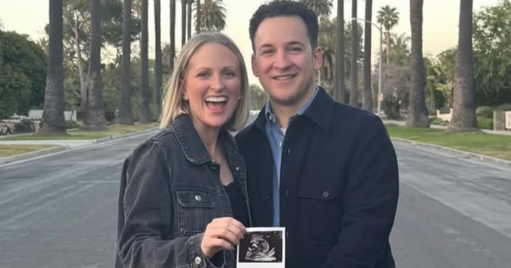 Congrats! Boy Meets World’s Ben Savage, 44, Expecting His Very 1st Baby ...