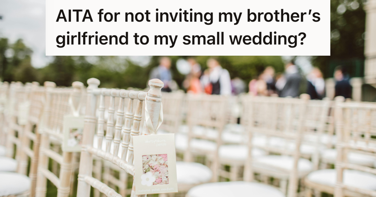 Couple Chose To Exclude Plus-Ones From Their Small Wedding Guest List ...