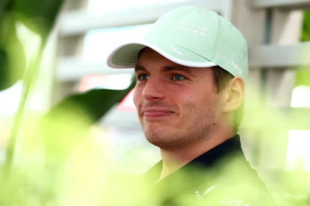 Verstappen s'assure que Franz Hermann ne s'en aille pas de sitôt