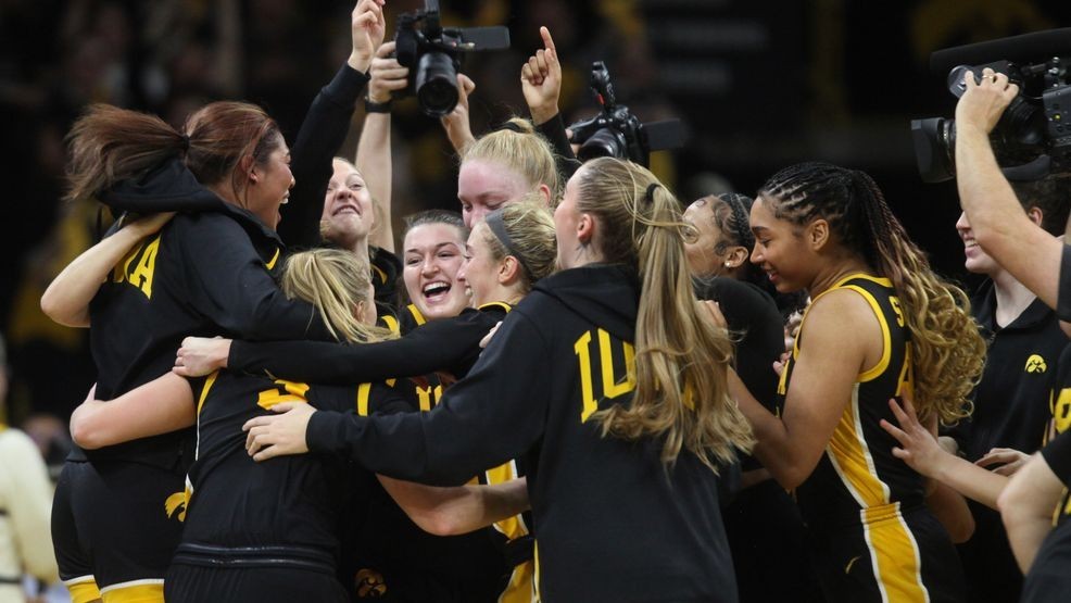 Assistant coach Tania Davis departs Iowa women's basketball program